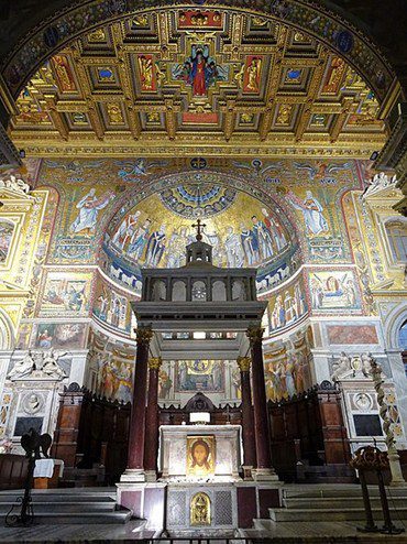 The Apse: Its Symbolism, History and Role in Church Architecture ...